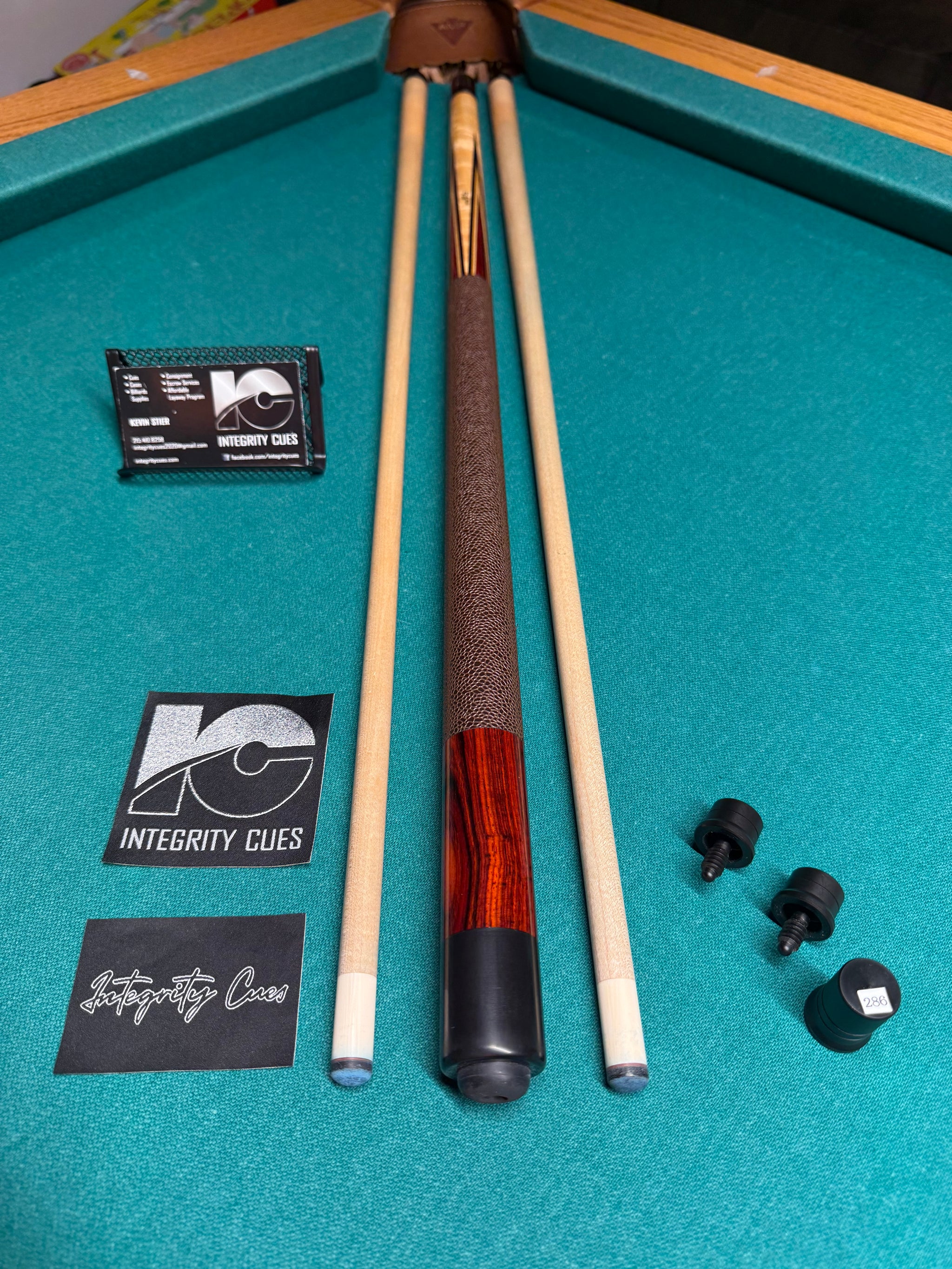 John K Bender Cue # 286 Preowned