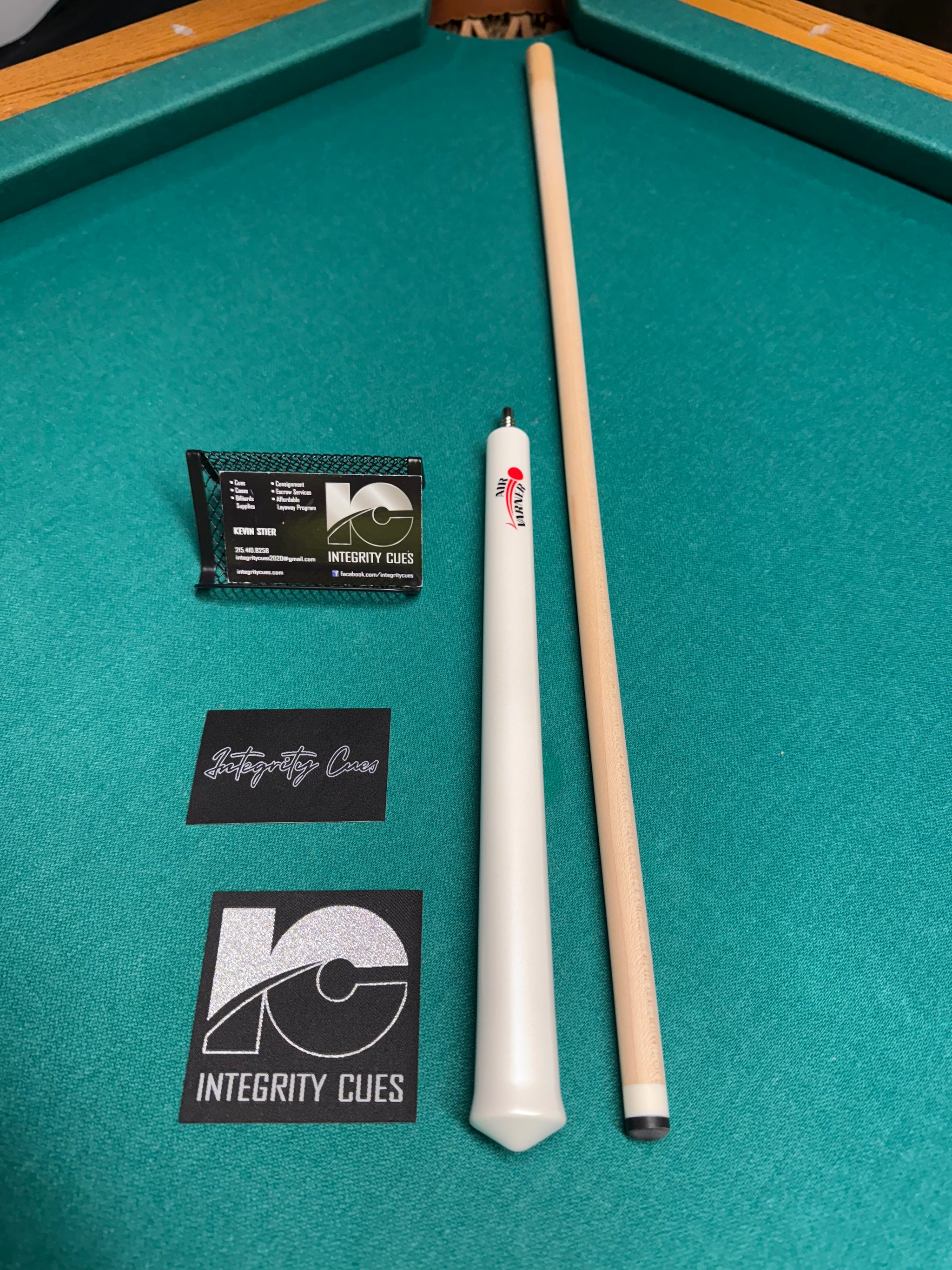 Nick Varner "Air Varner Jump cue